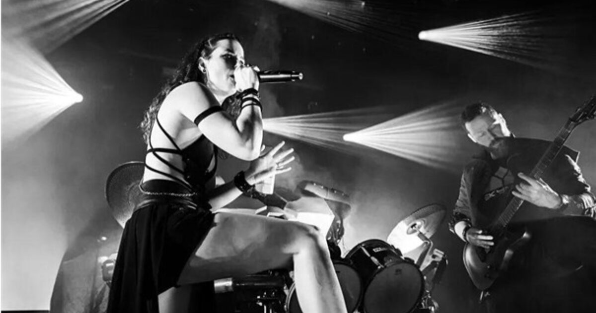Les Projets d'Athena + October Changes | Poppodium de Bosuil